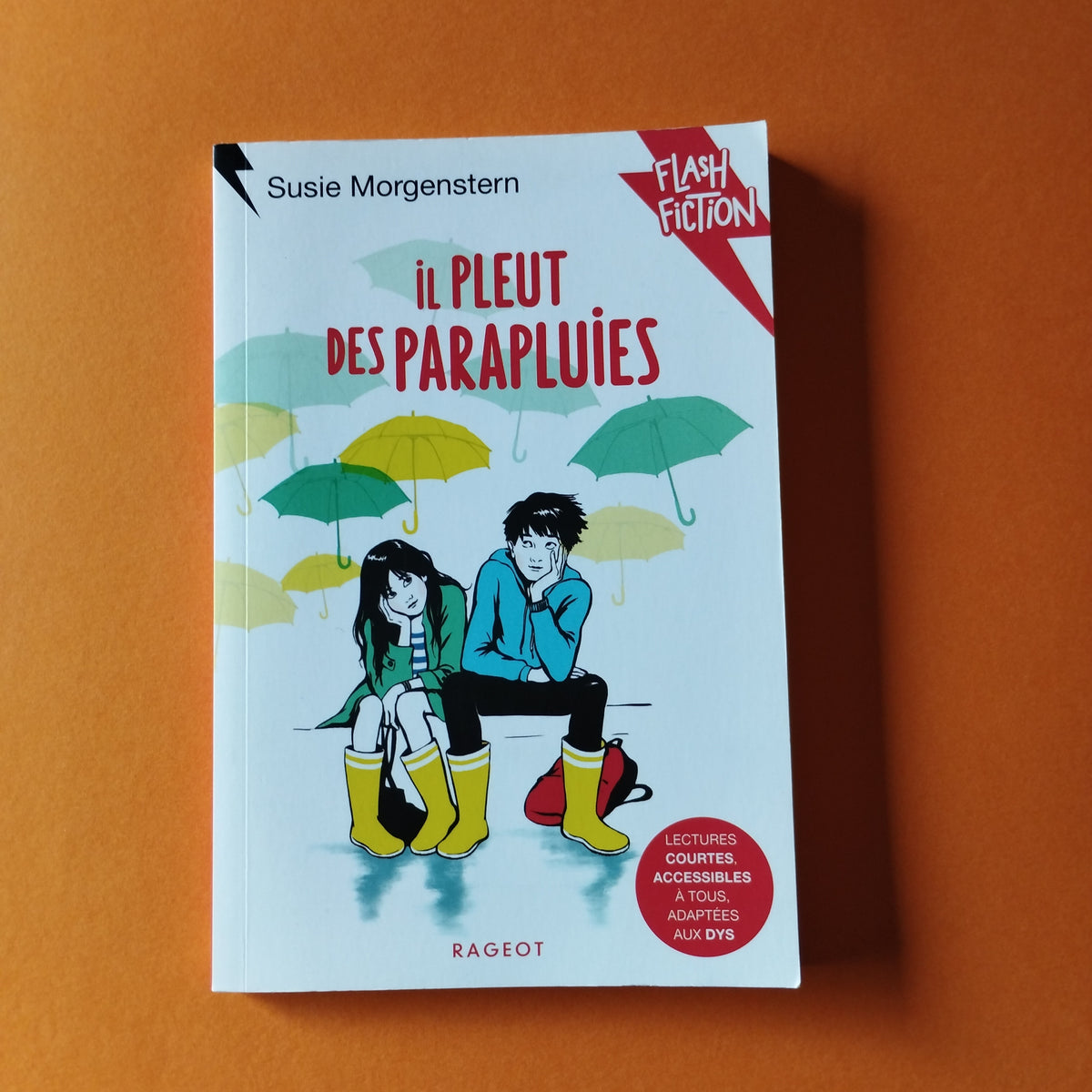 Il pleut des parapluies. Adapté aux DYS – Librairie William Crocodile