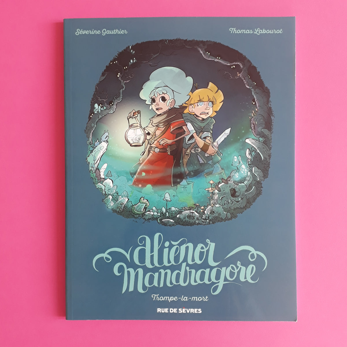 Aliénor Mandragore. Trompe-la-mort. 2 – Librairie William Crocodile