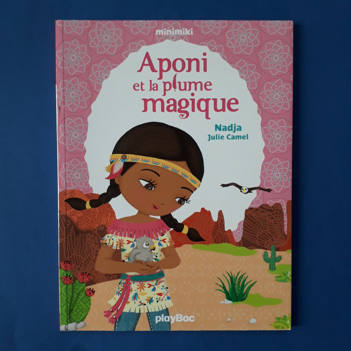Minimiki. 08. Aponi et la plume magique – Librairie William Crocodile